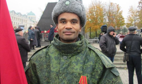 Черный Ленин из Латвии: Бенес Айо идет по пути Нельсона Манделы ...